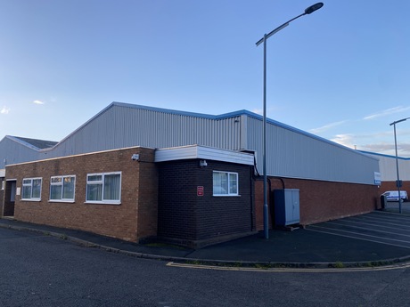 About The Uniform Room | Personalised Workwear Clothing